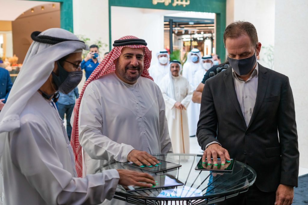 Emirates Motor Company Opens UAE's First-Of-Its-Kind Mercedes-Benz ...